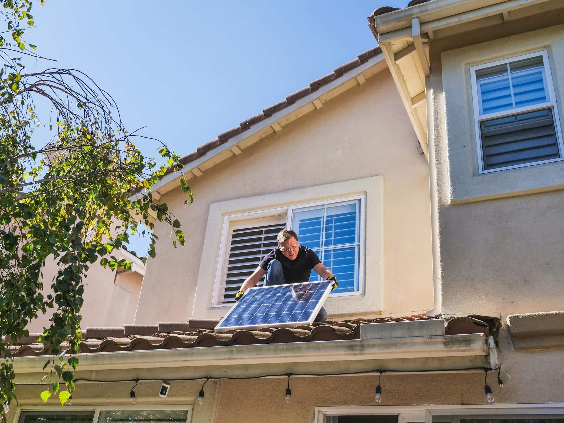 10 Ways Solar Panels Increase Home Value and Efficiency - Randy Lemmon